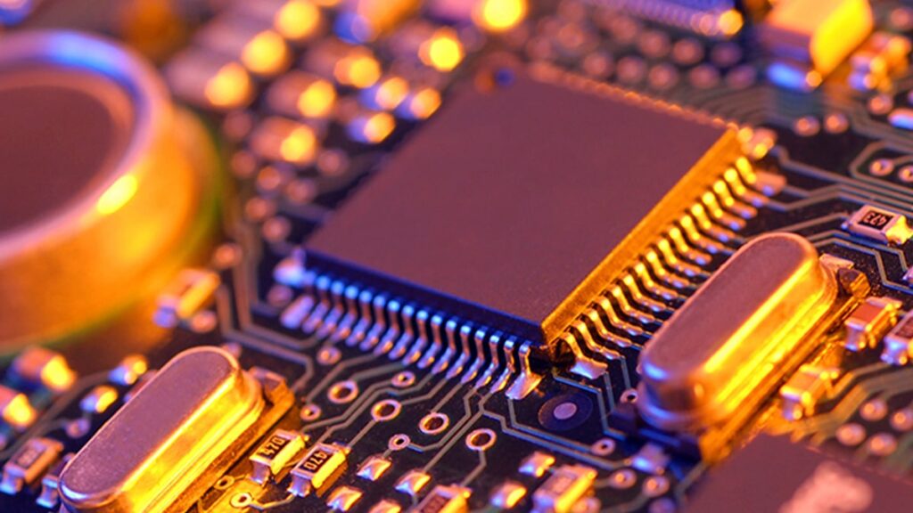 آی سی یا مدار مجتمع چیست؟ کاربرد آی سی Ic